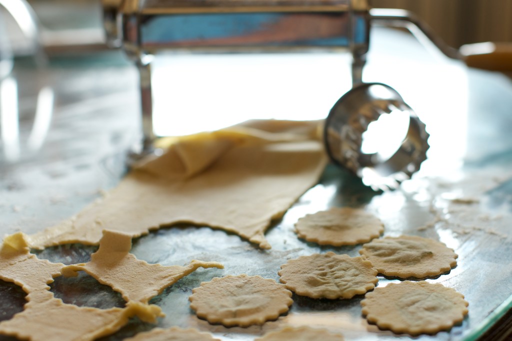 Windowpane Pasta with Alfredo Sauce | Mommalatteskitchen